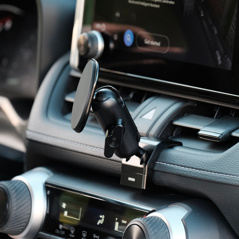 2019-2025 Toyota RAV4 MagSafe-compatible Phone Mount – OFFROAM