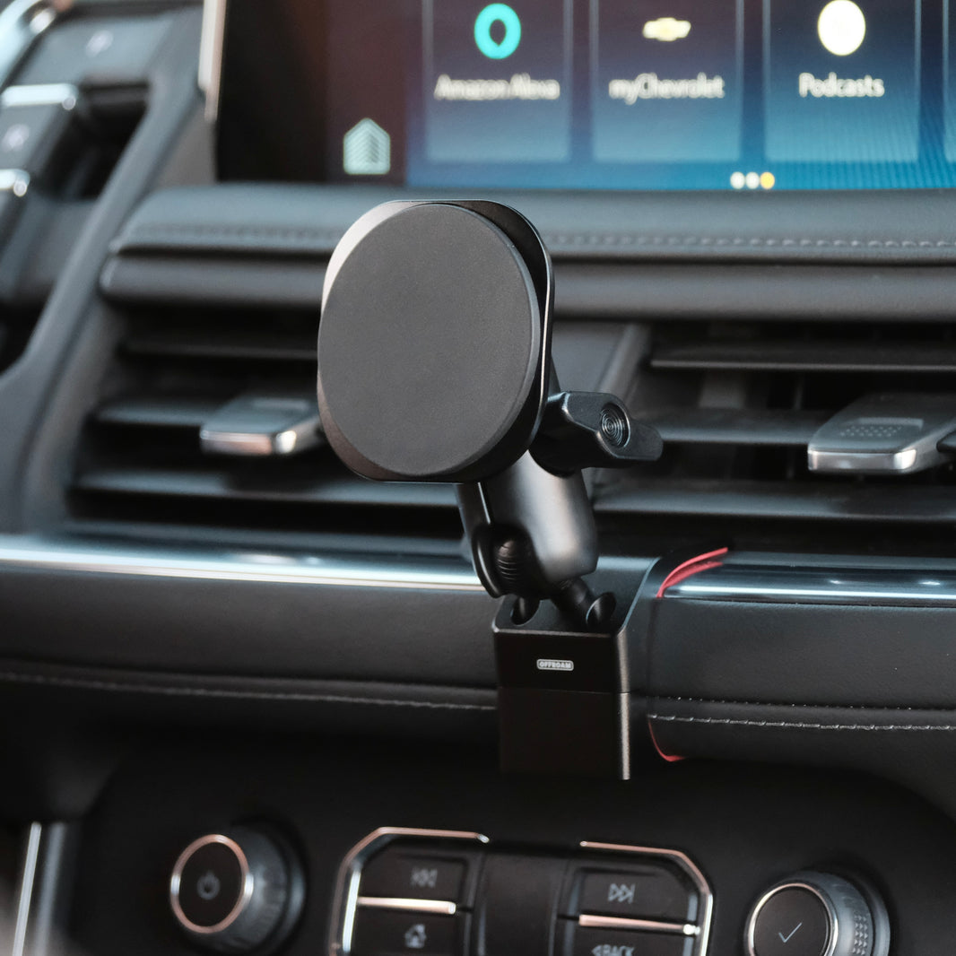 Vehicle-specific phone mounts for MagSafe | Offroam – OFFROAM