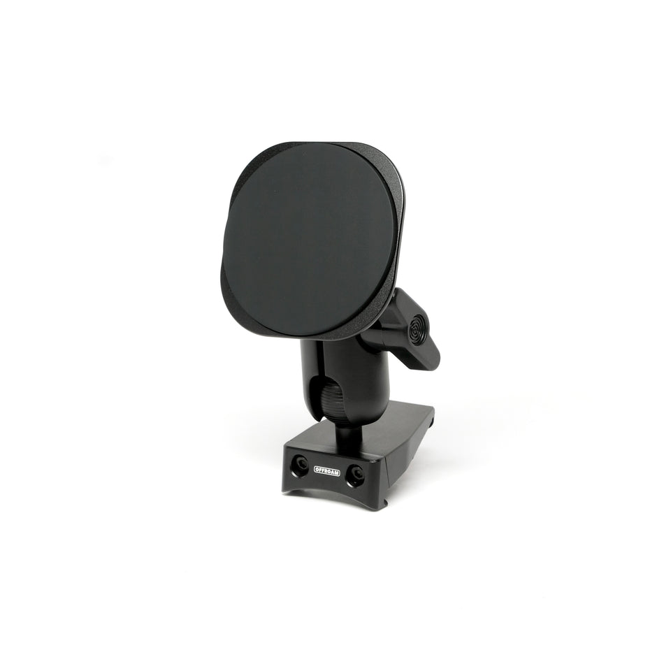 Mercedes-Benz Phone Mounts & MagSafe – OFFROAM