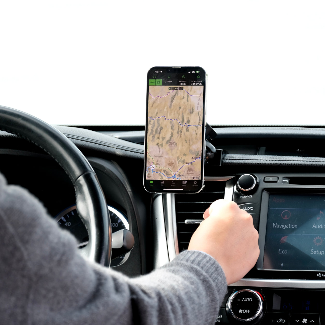 2014-2019 Toyota Highlander MagSafe Phone Mount – OFFROAM