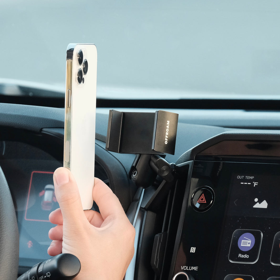 Subaru Phone Mounts | MagSafe Holder with wireless charging – OFFROAM
