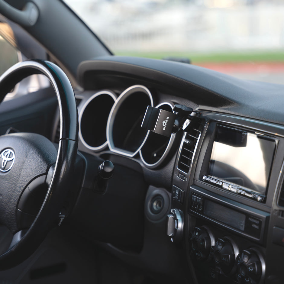 Toyota 4Runner 2003-2009 Phone Mounts – OFFROAM